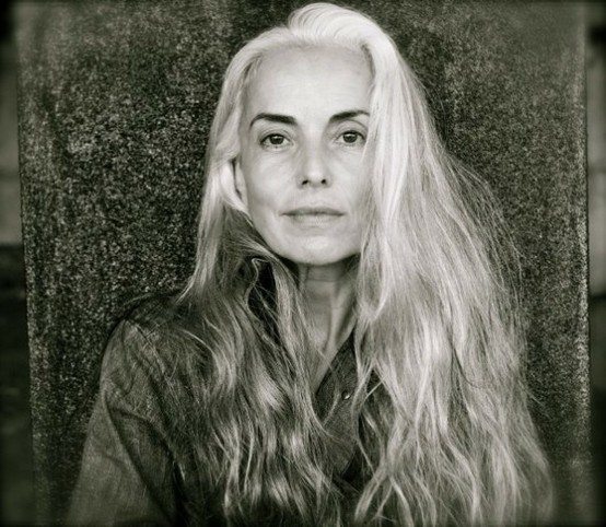 The Spiritual Meaning of the Crone - TheReadingTub